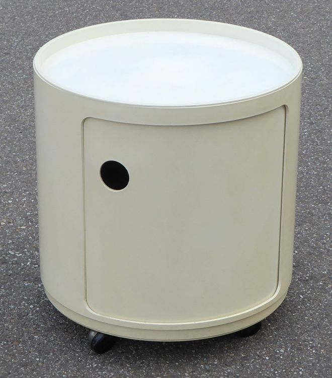 schöner vintage ANNA CASTELLI KARTELL Beistelltisch 70ies | Kaufen auf ...