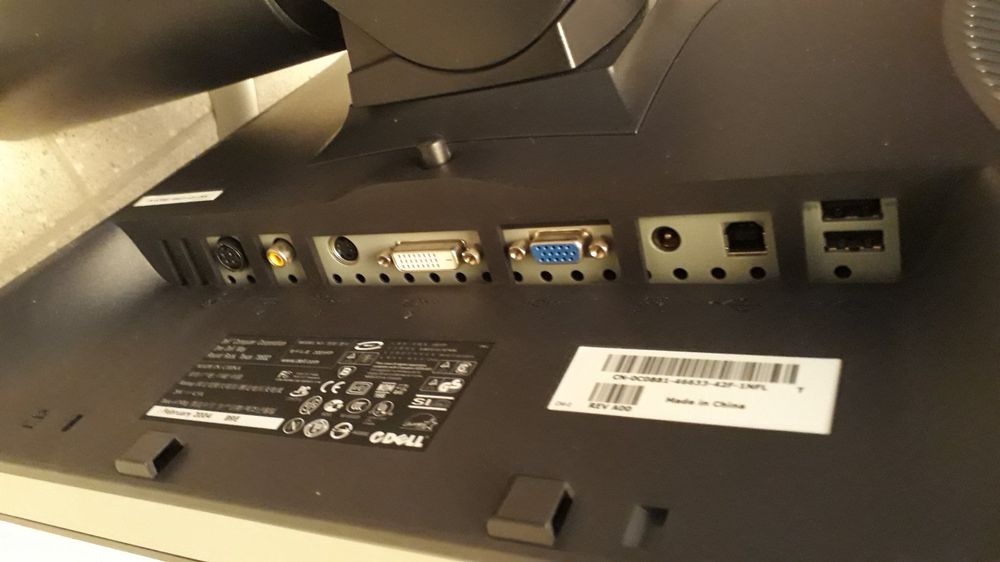 DELL 20 Zoll TFT Ultrasharp 2001FP (Gebraucht) in Stäfa für CHF 57 ...