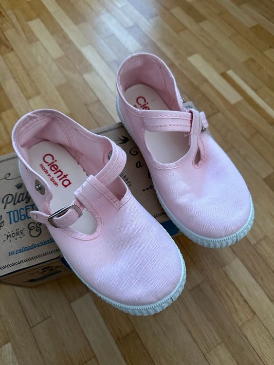 Chaussons ou Sandales Cienta Gr29 (Neuf avec emballage d'origine) à Chambésy pour CHF 15 – avec ...