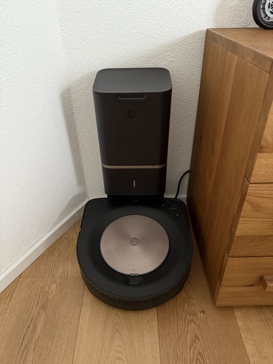 iRobot Roomba S9+ (Gebraucht) in Aefligen für CHF 210 – nur Abholung ...