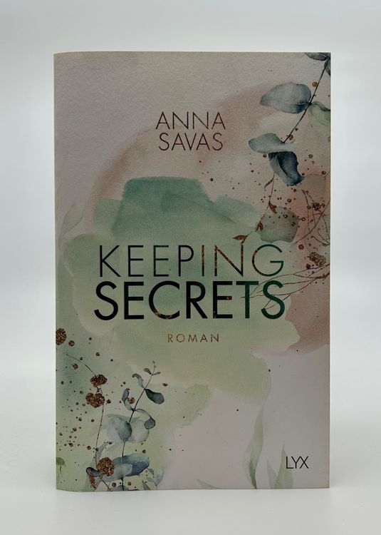 Keeping Secrets (Anna Savas) (Gebraucht) in Pfeffingen für CHF 4 – mit ...