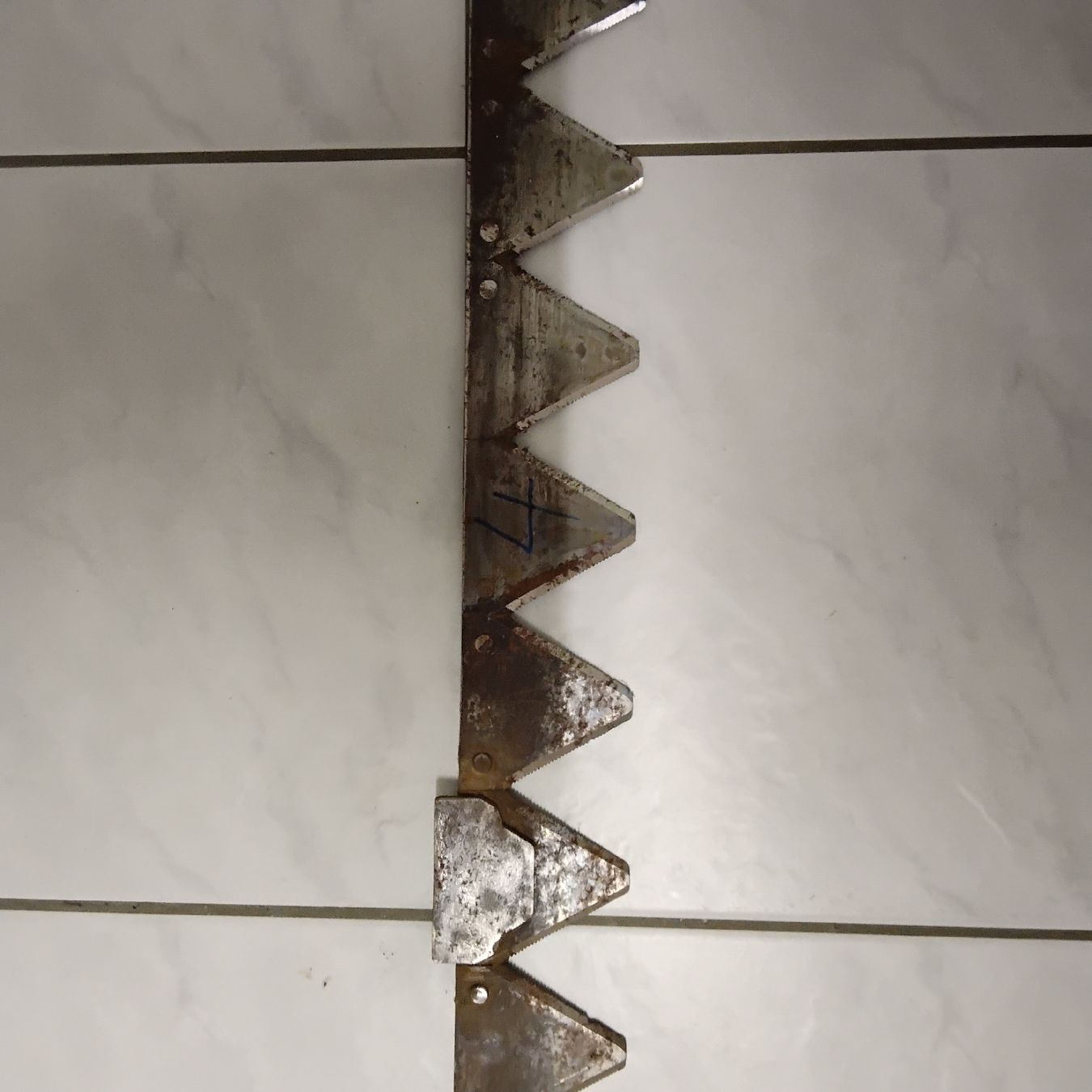 Motormäher Messer zu Aebi AM 20-1,9 Meter lang (Gebraucht) in Jonen für ...