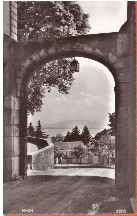 NYON - VD - DORF-PORTAL BELEBTE AK (Neu (gemäss Beschreibung)) in ...