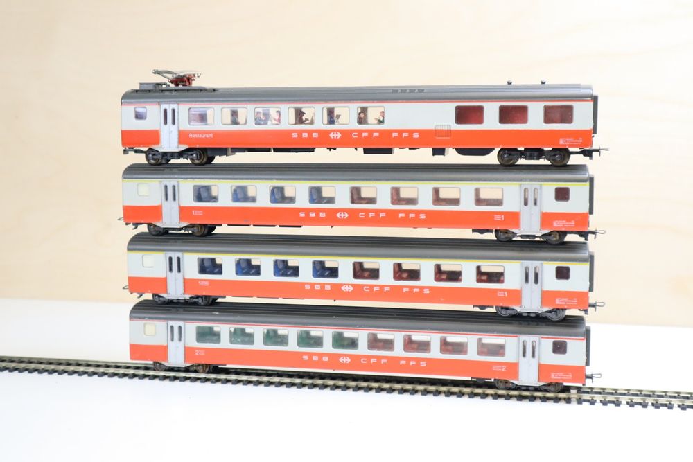 Liliput 4 x SBB Swiss Express Personenwagen Set | Kaufen auf Ricardo