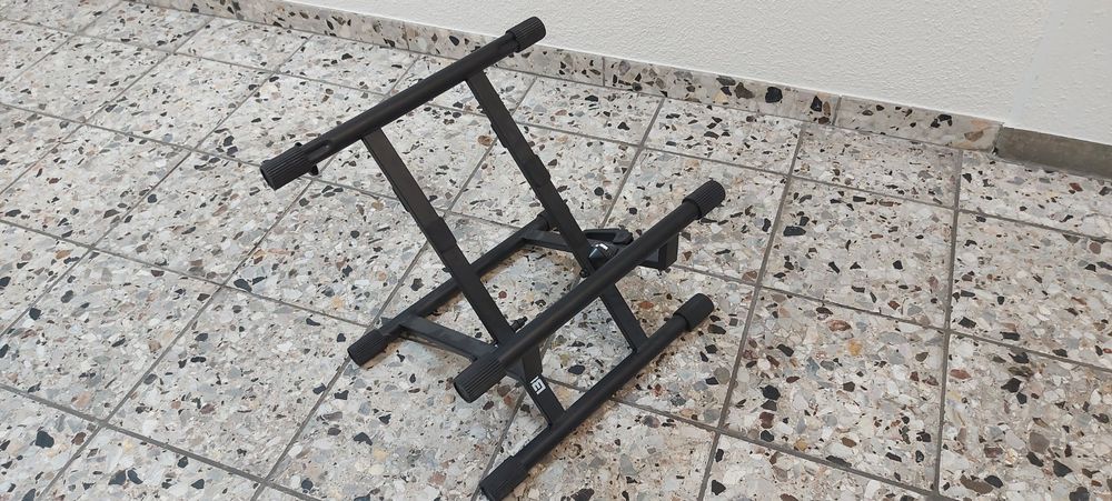 Boss Amp Stand BAS-1 neuwertig (Neu (gemäss Beschreibung)) in ...