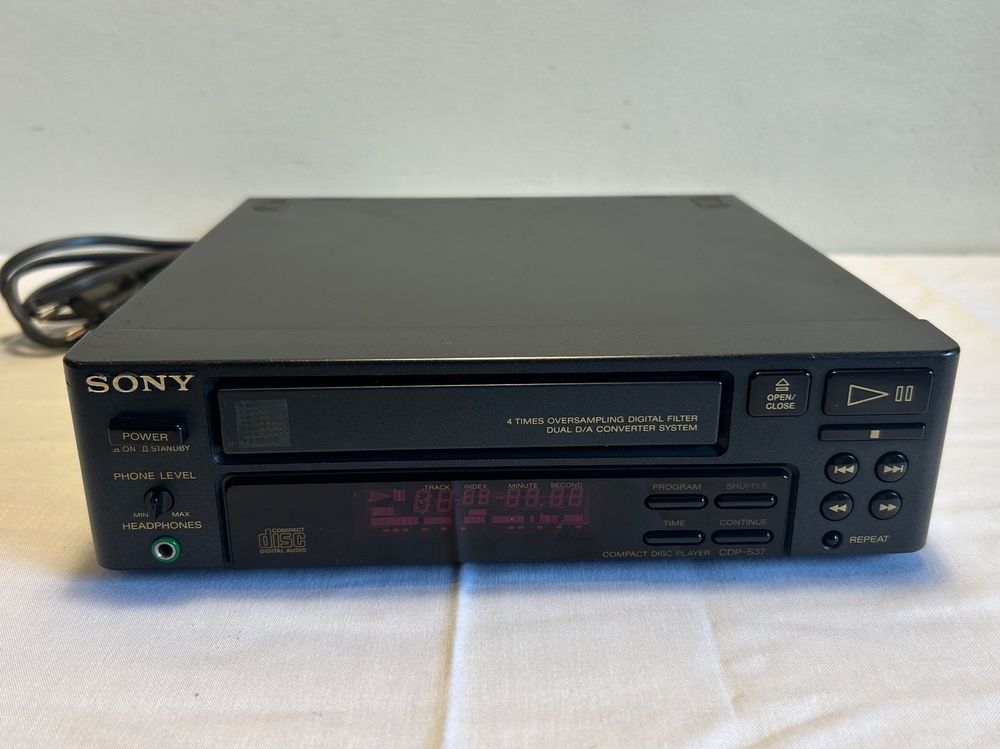 Lecteur CD Sony CDP-S37 défectueux | Kaufen auf Ricardo