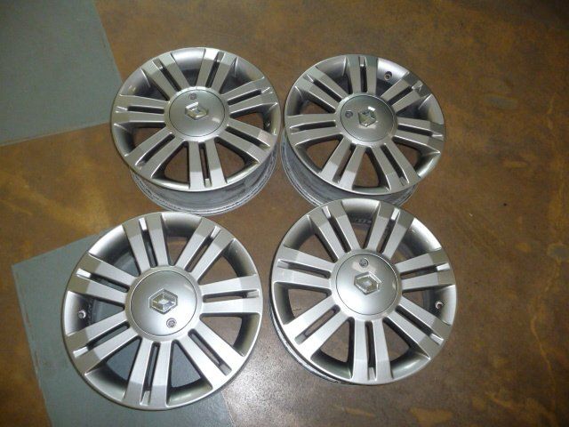 4 Renault Alufelgen 6 X16 ET 50 Leichtmetallfelgen Renault (Gebraucht) in Bennau für CHF 375 ...