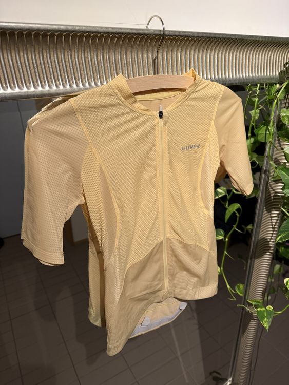 Jelenew S Cycling Jersey Yellow Velotrickot Gelb (Gebraucht) in Zürich ...
