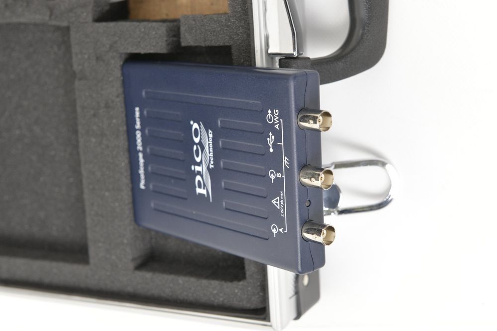 PICOSCOPE 2204A und Peak PCAN-USB Pro FD-Adapter (16897) (Gebraucht) in ...