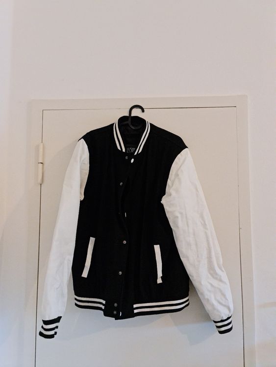 Varsity College Jacket (Gebraucht) in St. Gallen für CHF 19.9 – mit ...