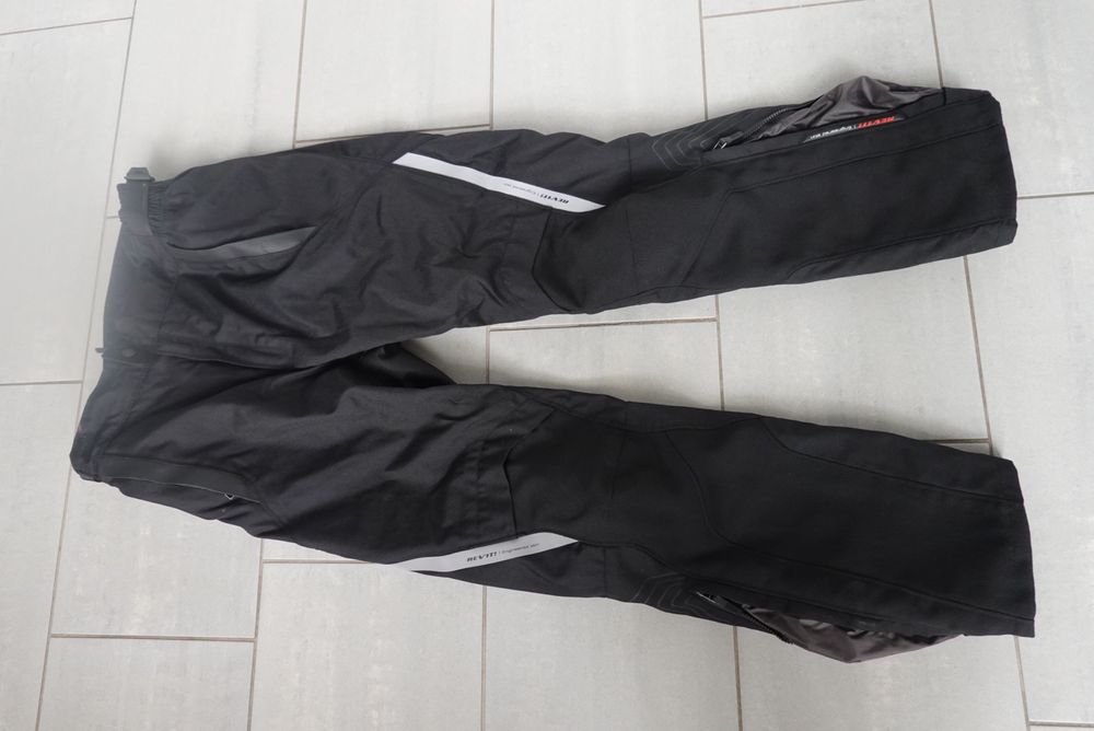 Motorradhose „ Revit Engineered Skin“ | Kaufen auf Ricardo