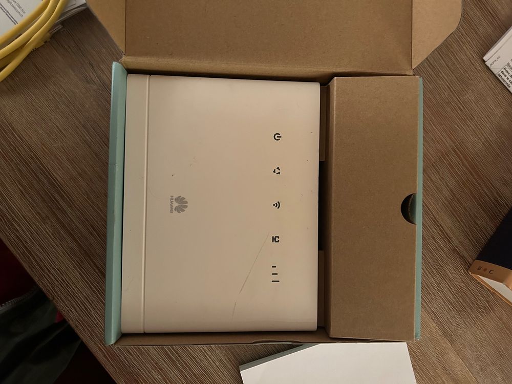 Huaweï 4G rooter (Gebraucht) in Morges für CHF 11 – nur Abholung auf ...