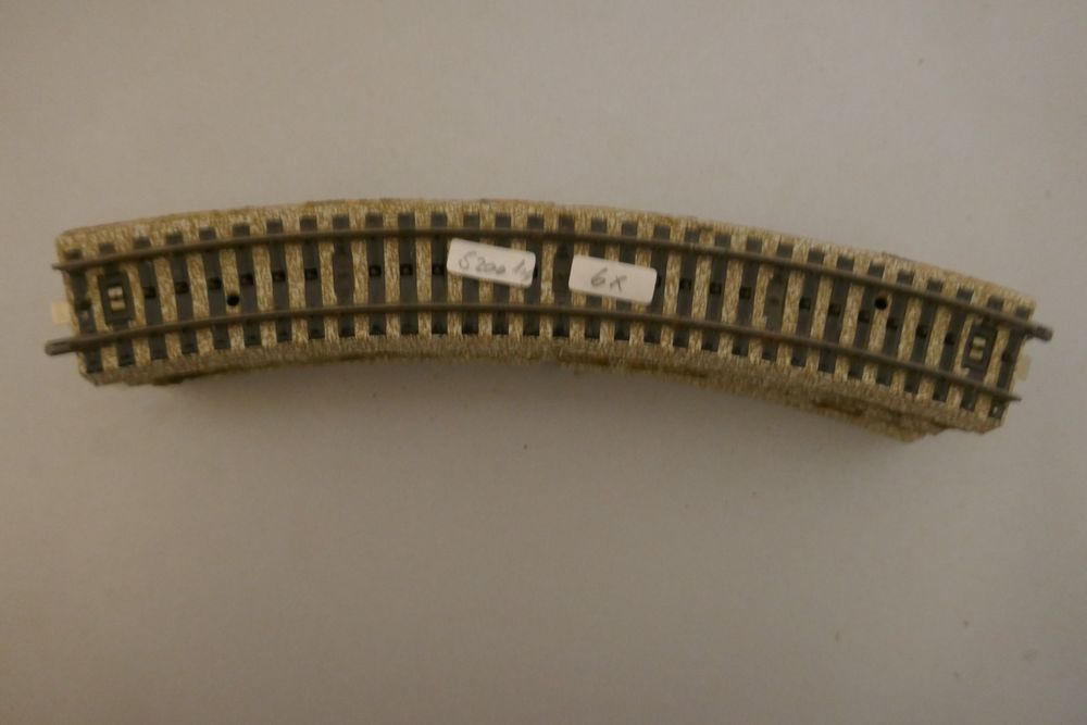 6x Märklin 5200 M-Gleis Parallelkreis, Radius 437,4 mm | Kaufen auf Ricardo