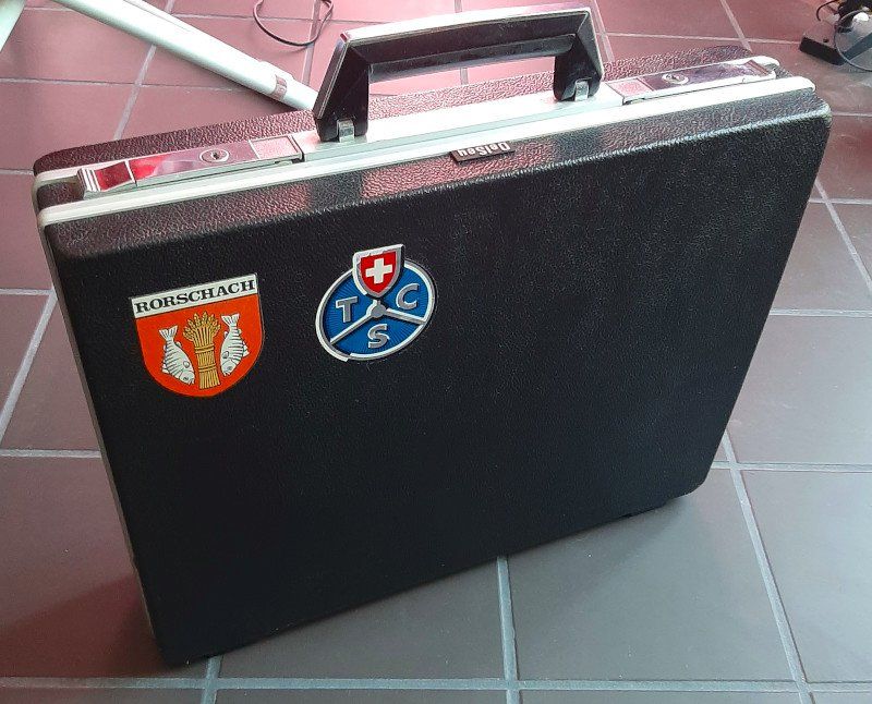 Alu Aktenkoffer für Dokumente (Attache Koffer) Del Sey (Gebraucht) in ...