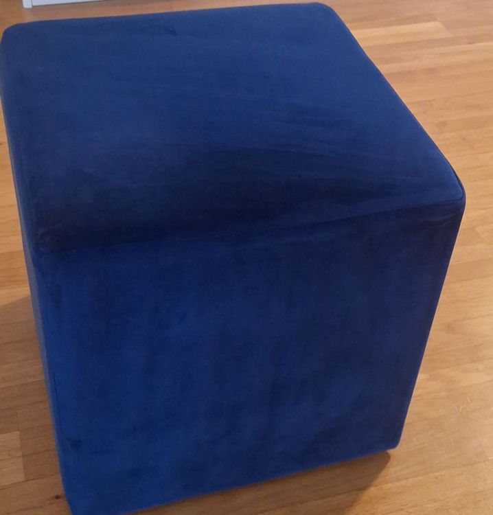 Blue Velvet Cube Seating Stool (Gebraucht) in Zürich für CHF 10 – nur ...