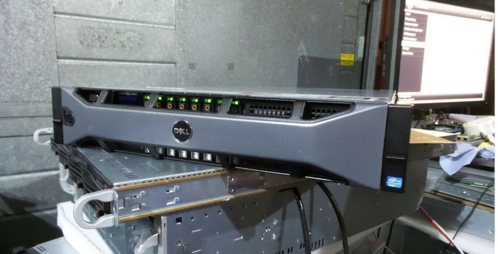 Monster Server 768GB DELL PowerEdge R820 (Gebraucht) in Baden für CHF ...