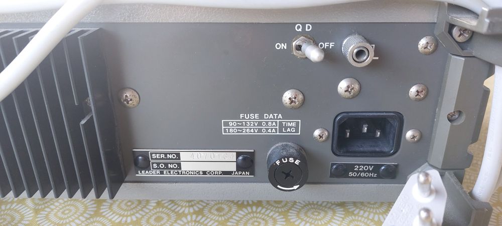 LEADER Model LCR-745. CPU Controlled Digital LCR Meter (Gebraucht) in ...