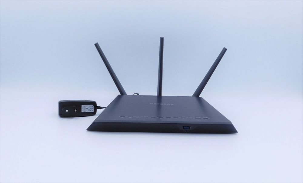 WiFi-Router R7000 NETGEAR Nighthawk (Gebraucht) in Bülach für CHF 15 – mit Lieferung auf Ricardo ...