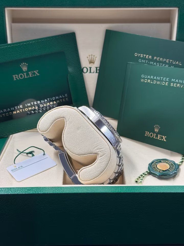 Rolex GMT-Master II Pepsi Jubilee 01/2026 NEW Full Set (Neuf avec ...