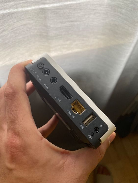 Swisscom Tv Box mit fernbedienung und stromkabel -UHD- 2016 (Gebraucht ...