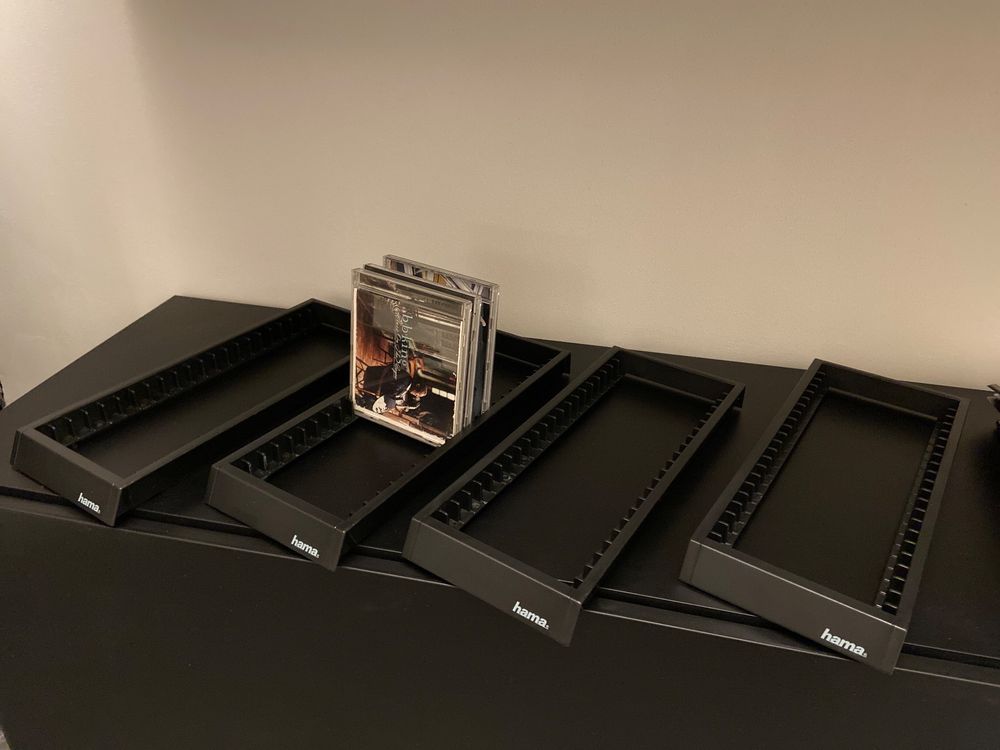 4 CD flipper/ CD Ständer für 88 CD insgesamt (Neu (gemäss Beschreibung ...