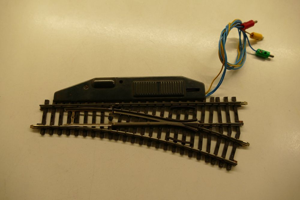 Märklin H0: K-Gleis Weiche rechts (Gebraucht) in Niederhasli für CHF 9 ...