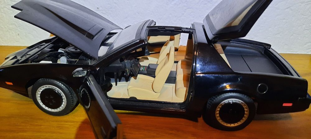 Knight Rider K.I.T.T 1:18 Ertl (Gebraucht) in Bärschwil für CHF 199 ...