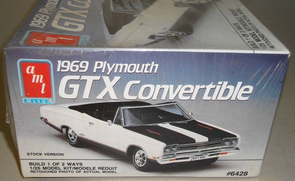 AMT 1969 PLYMOUTH GTX CONVERTIBLE 1:25 (Neu und originalverpackt) in ...