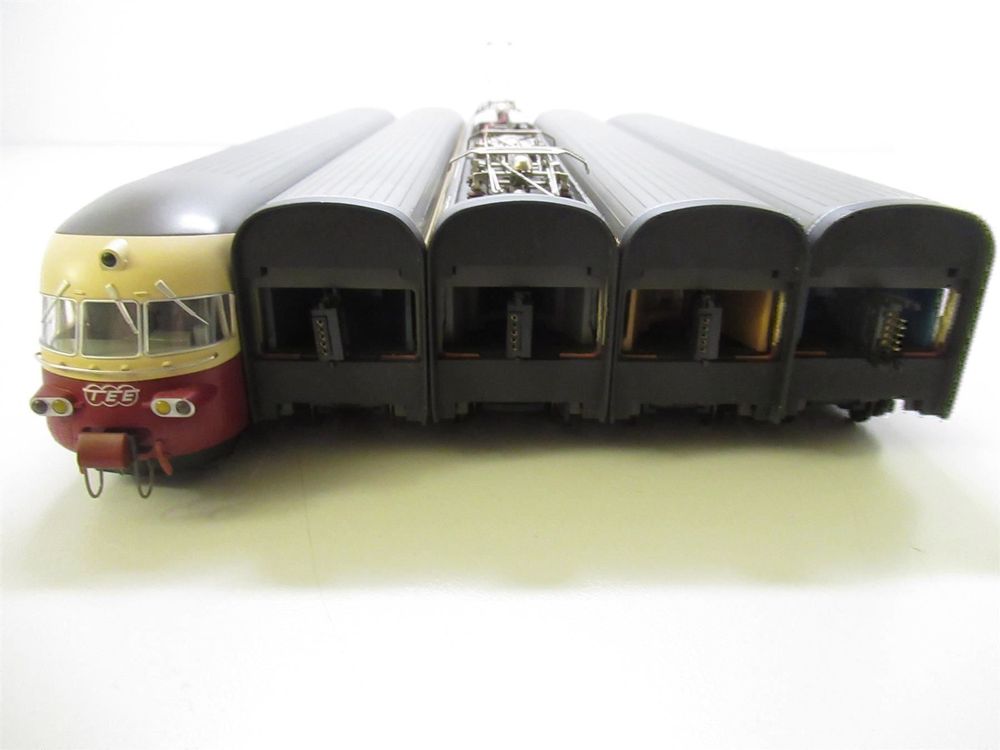 Trix 22135 SBB RAe TEE II "Gottardo" DC (Gebraucht) in Basel für CHF ...