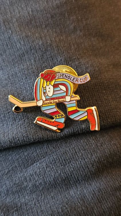 Pin's Spengler Cup hockey Davos / collector / Vintage (Gebraucht) in ...