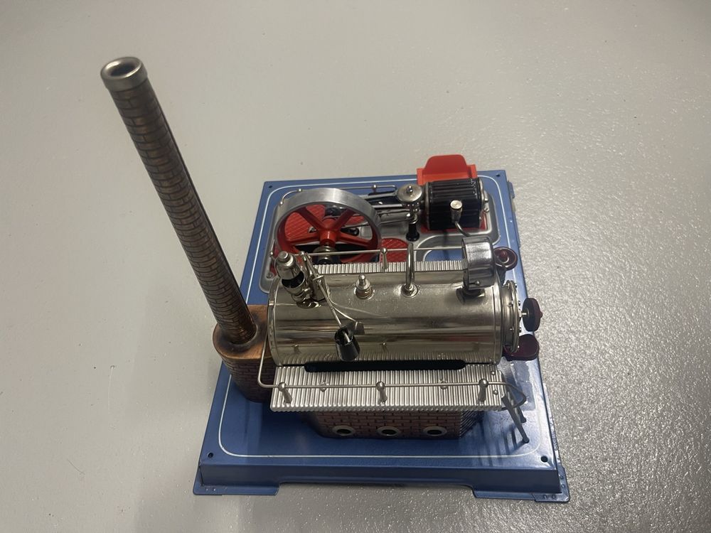 Antike Wilesco Dampfmaschine D6 (Gebraucht) in Berikon für CHF 121 ...