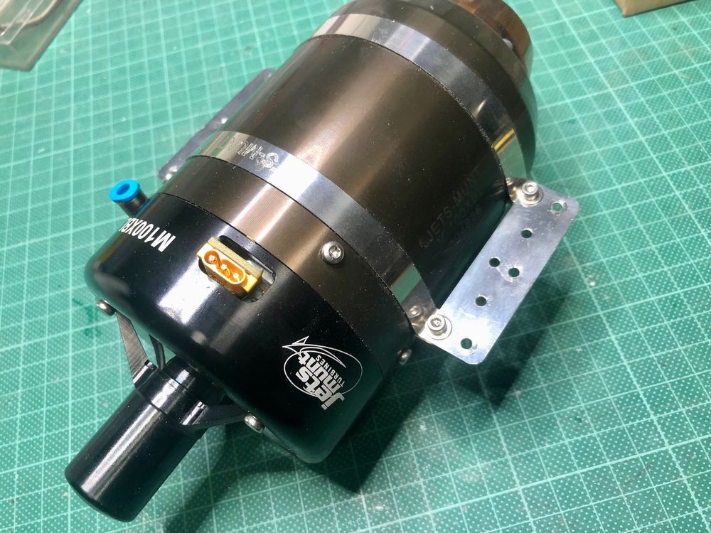 JetsMunt M100 XBL “Merlin” | Kaufen auf Ricardo