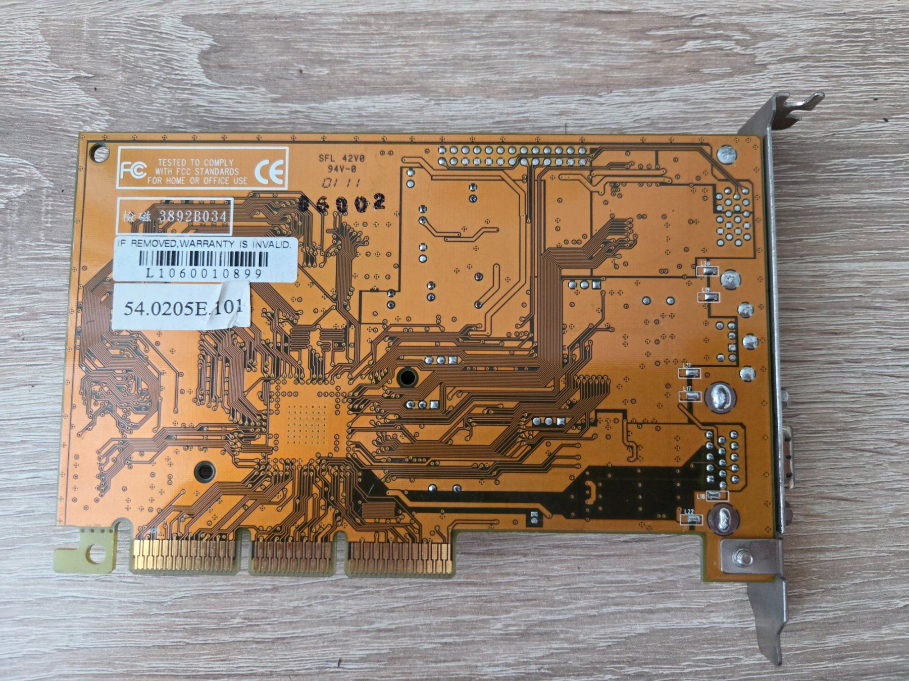Graphic Card nVidia Riva TNT2 M64 32MB AGP 4x - PC (Gebraucht) in ...