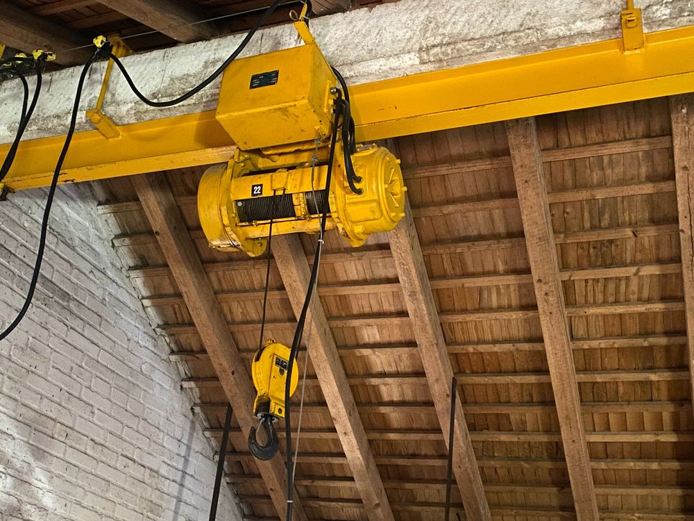 elektrischer Aufzug /Laufkatze 500 kg in 4 m Höhe Länge 5 m (Gebraucht ...