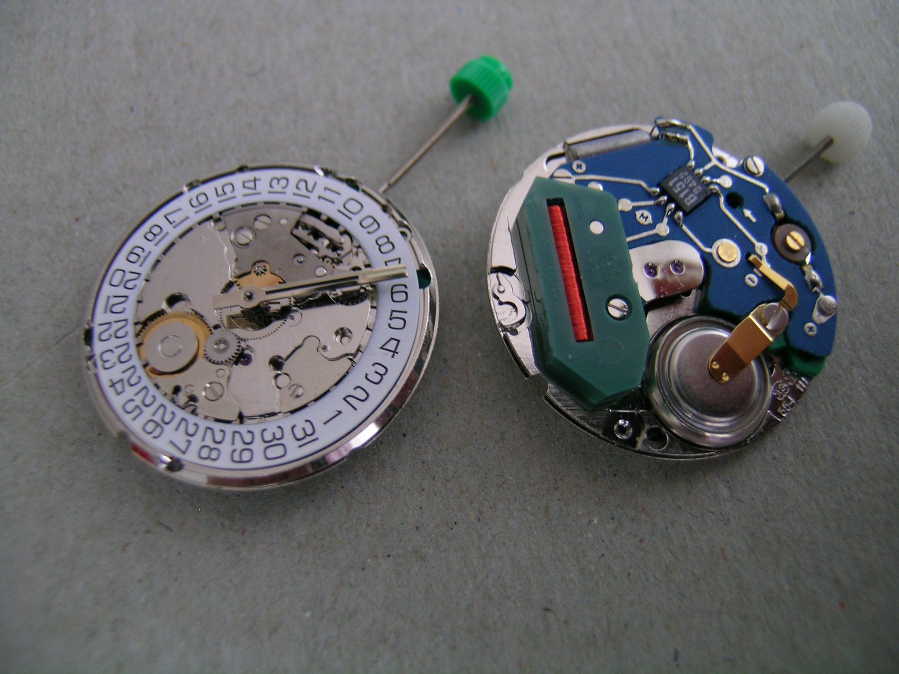 ETA 554.111: 1 Uhrwerk Quartz (identisch mit ETA 954.111) (Neu (gemäss ...