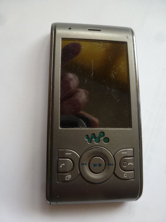 Sony Ericson Handy zum Schieben (Gebraucht) in Thalwil für CHF 1 – mit ...