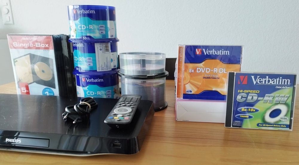Philips Blue-Ray Player mit div. Rohlingen (Gebraucht) in Sitterdorf ...