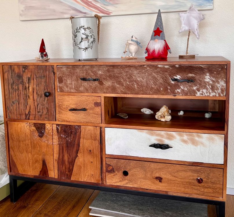 HIGH SIDEBOARD NILO II MASSIVHOLZ (Gebraucht) in Lantsch/Lenz für CHF ...