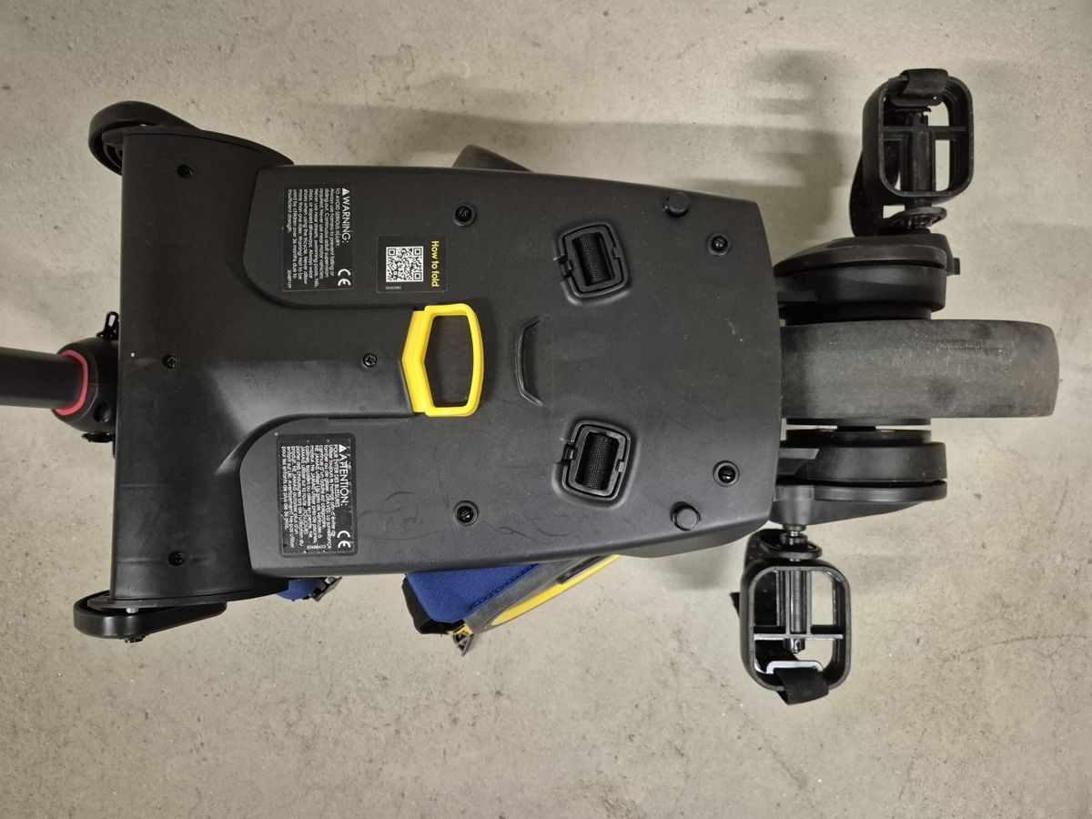 Doona Liki Trike S5 Dreirad - Top Zustand, wenig benutzt! (Neu (gemäss ...