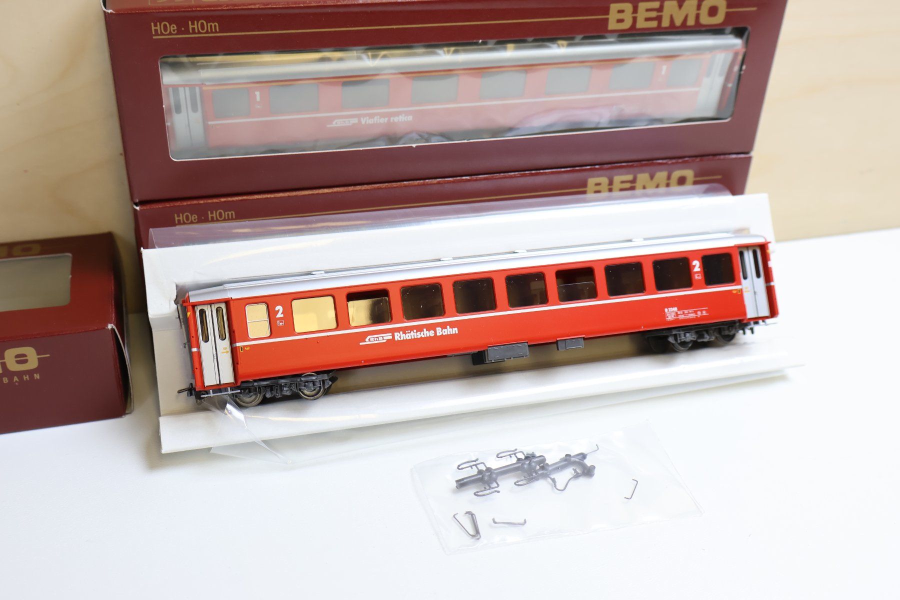 BEMO 3 x RhB Refitschnellzugwagen H0m Set 3250 131 & mehr (Gebraucht ...