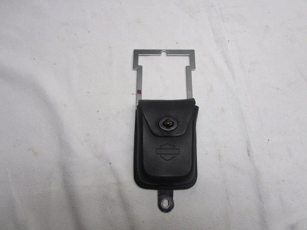 Harley Dashcover - Täschli (Gebraucht) in Trimmis für CHF 21 – mit ...