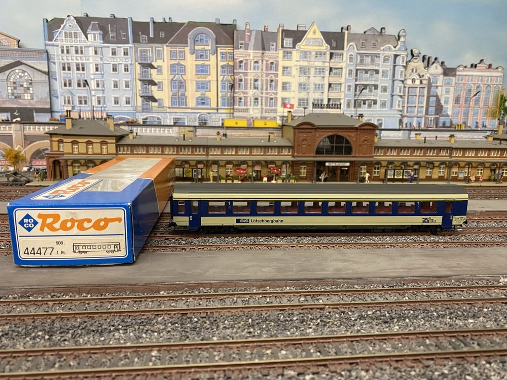Roco 44477 BLS 1 Kl. Wagen “75 Jahre BLS” (Gebraucht) in Glattpark ...