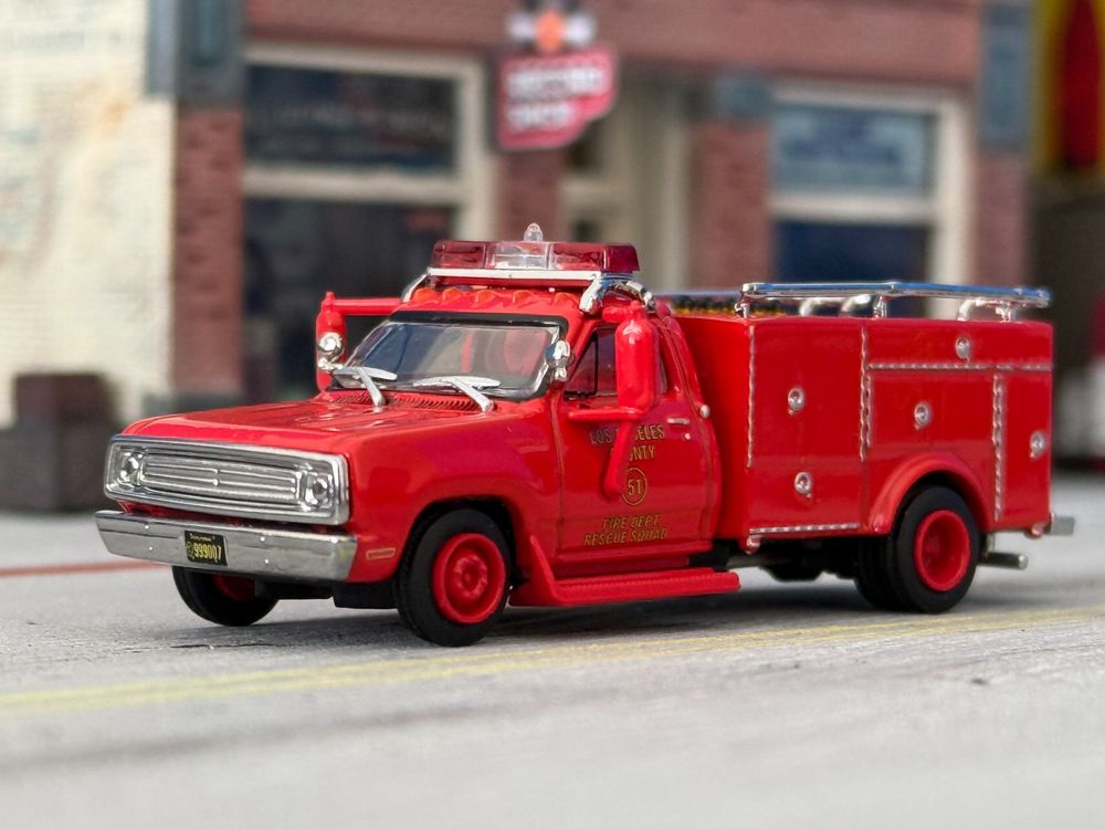 1974 Dodge 300 Feuerwehr: LACoFD - H0 1/87 Iconic Replica | Kaufen auf ...