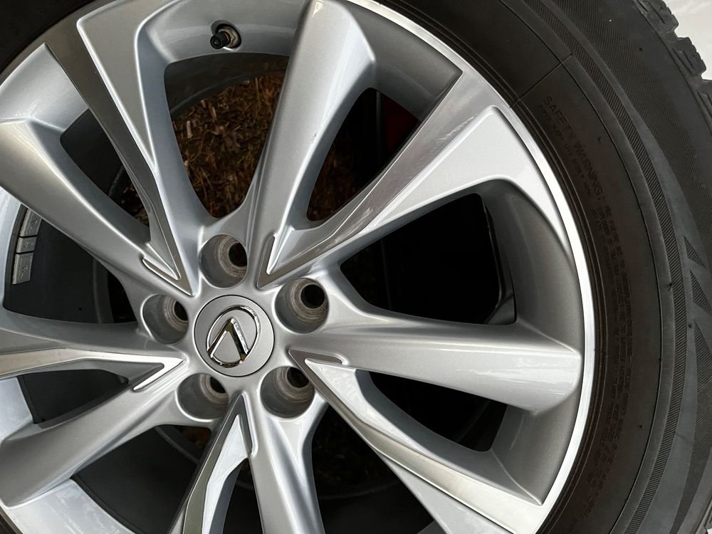 4x Original Lexus NX Felgen Winter Reifen und RDKS Sensors (Gebraucht ...