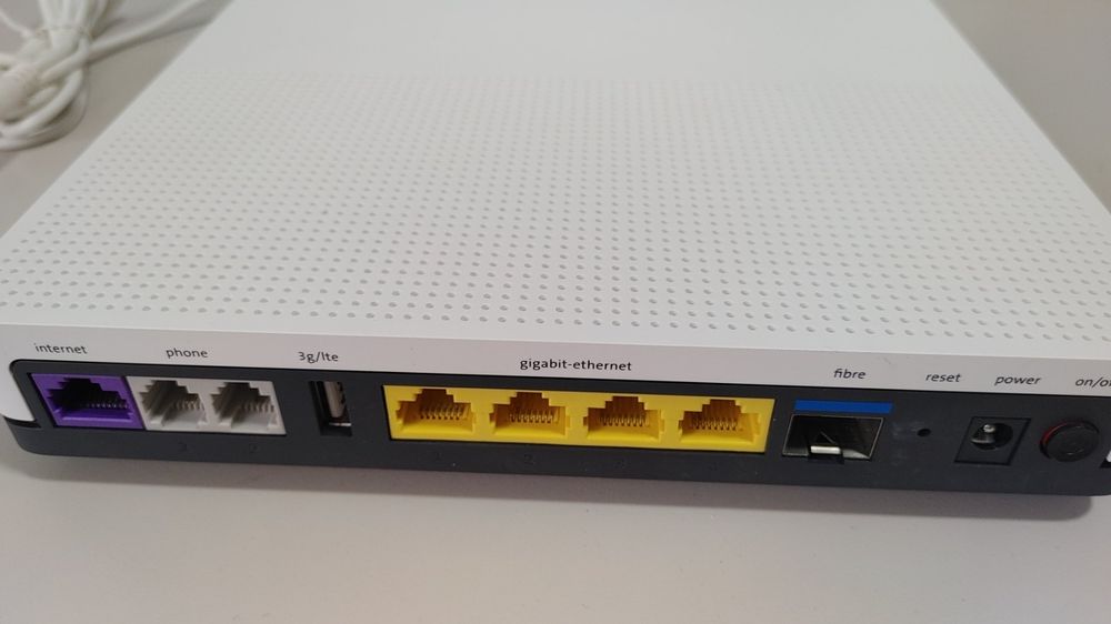 Swisscom Internet Box Standard Modell (Gebraucht) in Kloten für CHF 5.8 – mit Lieferung auf ...