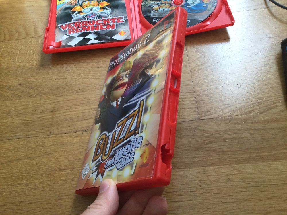 PS2 Buzz Buzzer Set mit 2 tolle spiele (Gebraucht) in Basel für CHF 29 ...