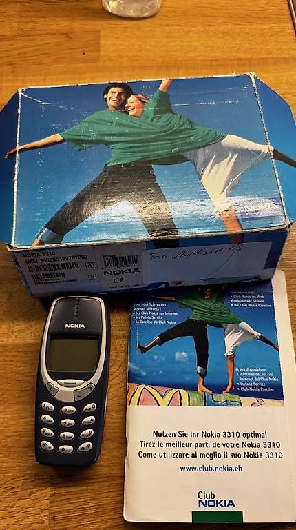 Nokia 3310 Original, Made in Finland, mit Box & Anleitung (Gebraucht ...