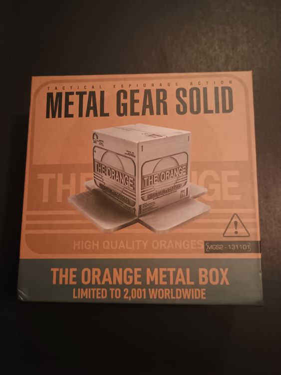 MGS Orange Box Metall-Replika – Limitiert 2001 Stk. Fanattik (Neu und ...