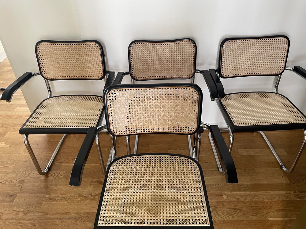 Freischwinger Stühle mit Armlehnen 4 stk. (Gebraucht) in Niedergösgen für CHF 600 – nur Abholung ...