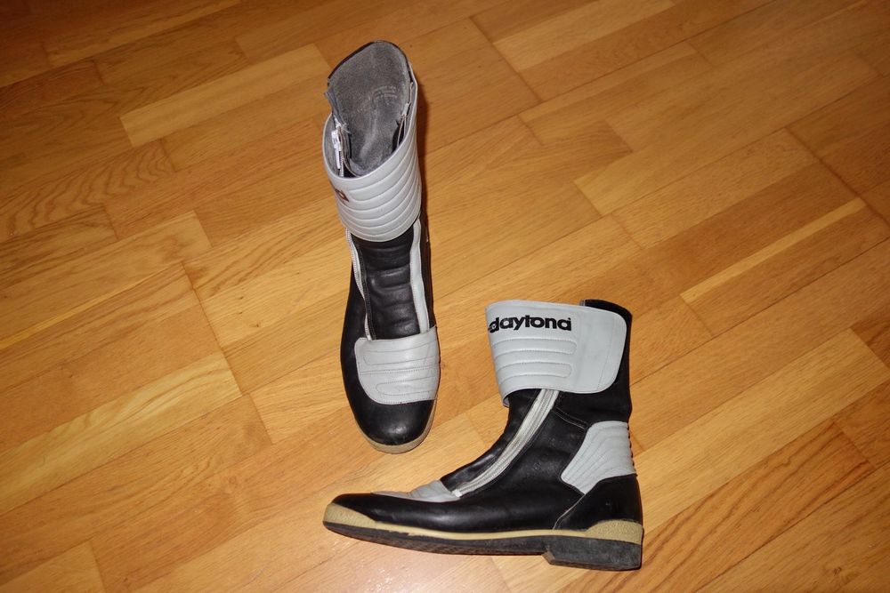 Motorrad-Stiefel Daytona (Gebraucht) in Sissach für CHF 10 – mit ...